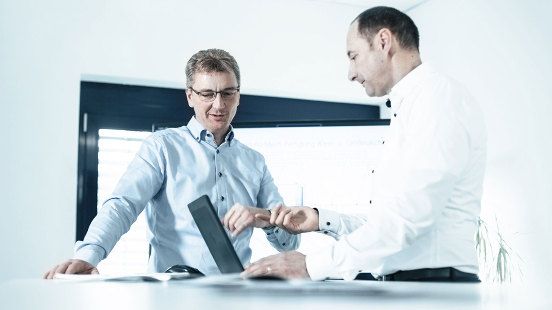 Mold manufacturing: CAD/CAM/MES software and services