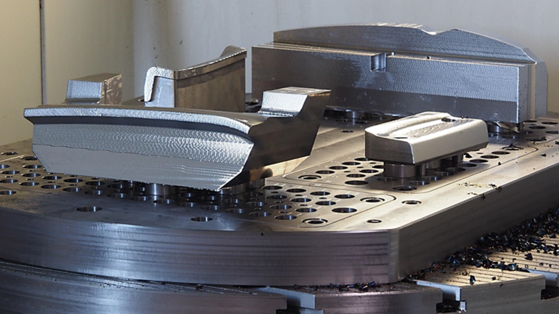 Schneller im Span: Virtuell optimierte Rüstprozesse