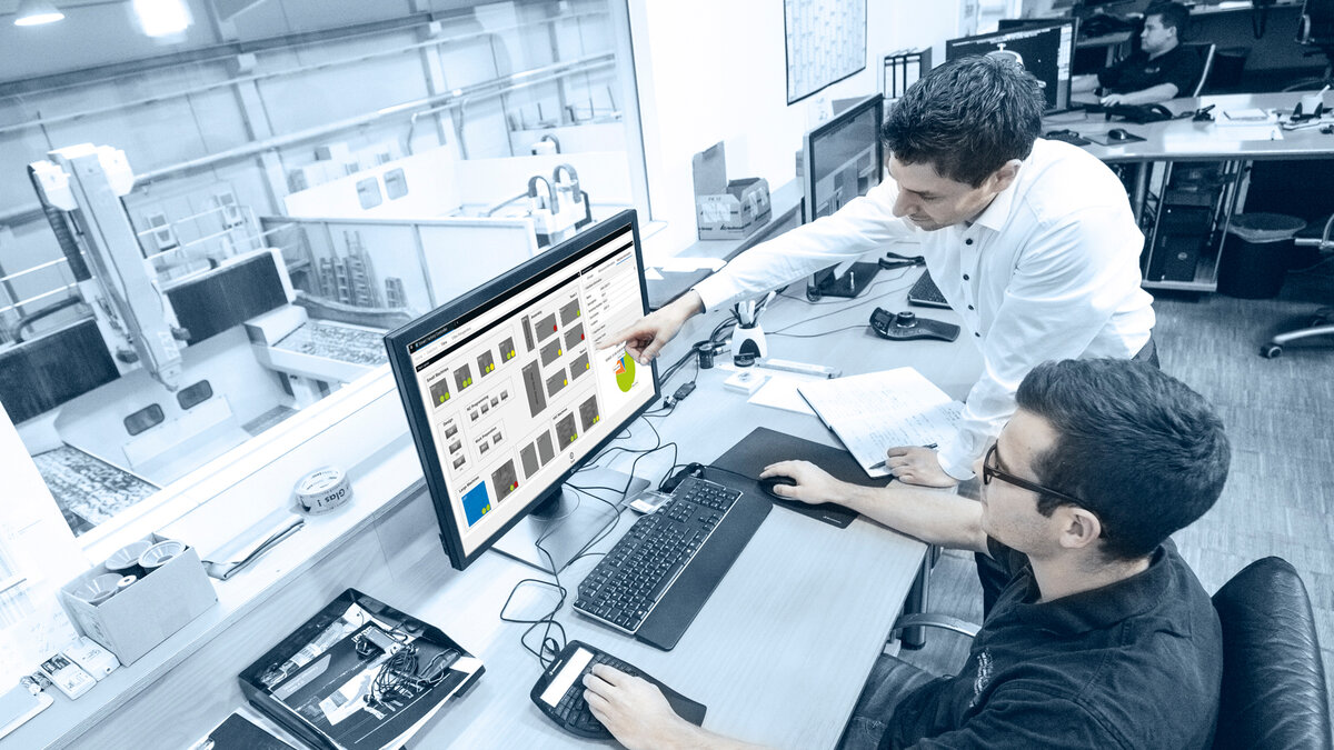 MES software for efficient manufacturing management.